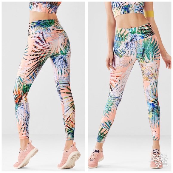 Fabletics | Pants & Jumpsuits | Fabletics M Define Highwaisted 78 ...
